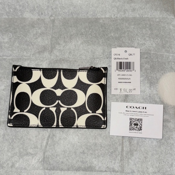 Coach | Bags | Coach Zip Card Case Wallet Signature Canvas Leather ...